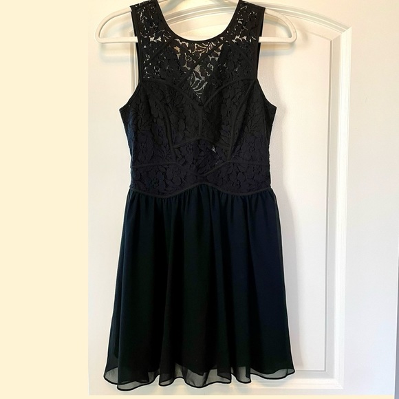 BCBGeneration | Dresses | Black Lace Cocktailmini Dress Bcbg | Poshmark